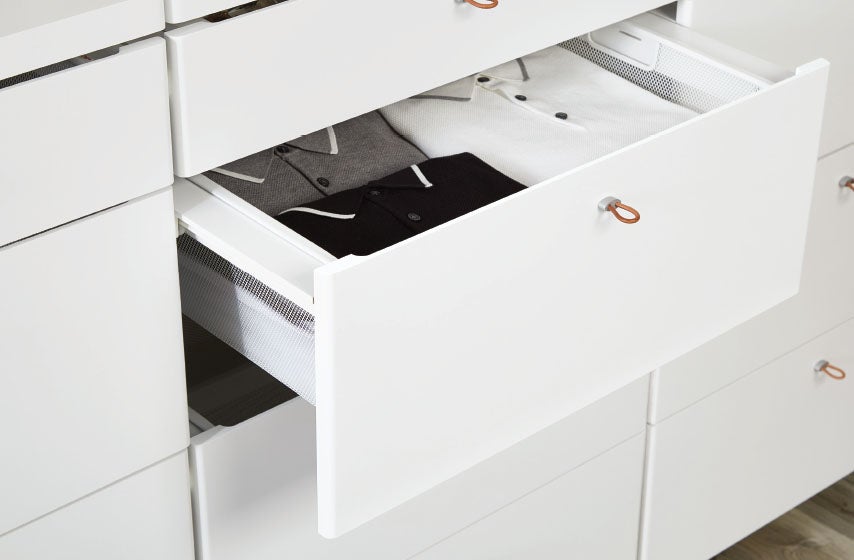 White Elfa D& eacute;cor His & Hers Walk-In Closet